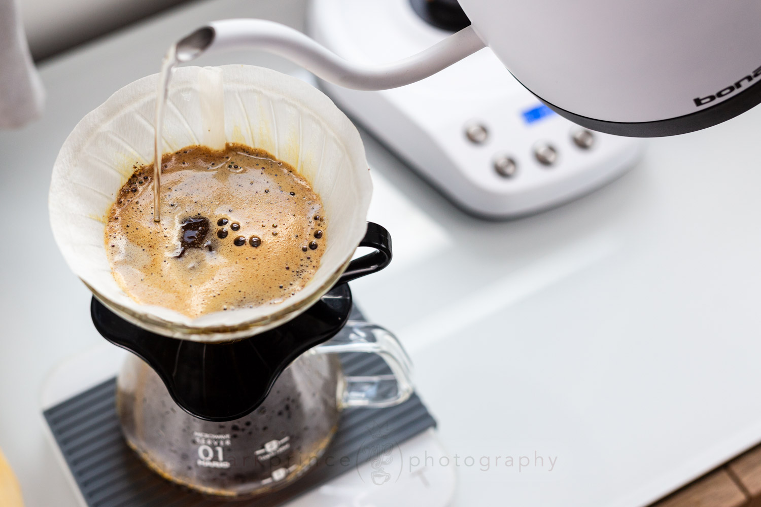 How To Use a Hario V60 Pour Over - CoffeeGeek